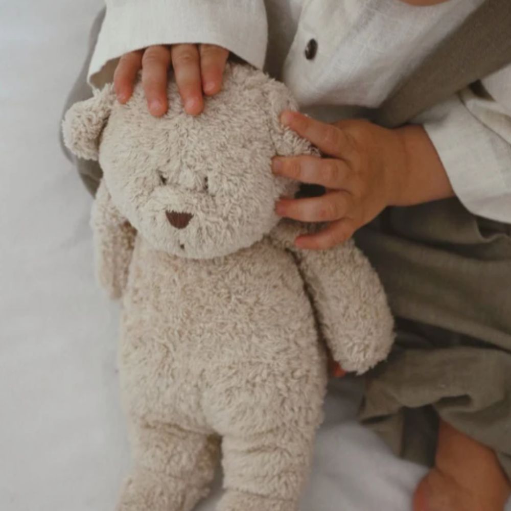 Moonie Organic Humming Bear - Sand – Bunnie Caddie